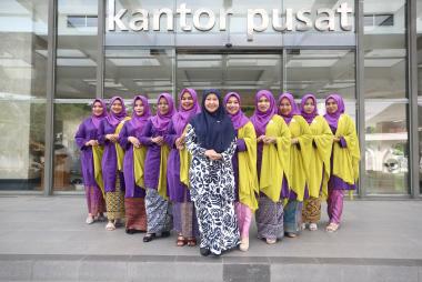 Dukung Pelestarian Budaya Melayu, DWP BRK Syariah Ikuti Tari Zapin Massal